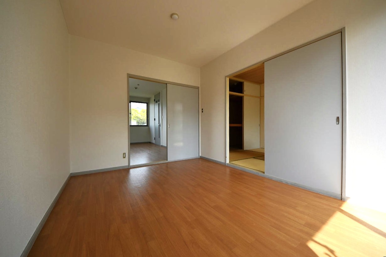 ☆ｻﾝﾋﾞﾚｯｼﾞ七番街もみじ207☆2LDK | 丸亀市のお部屋探しならサンライト